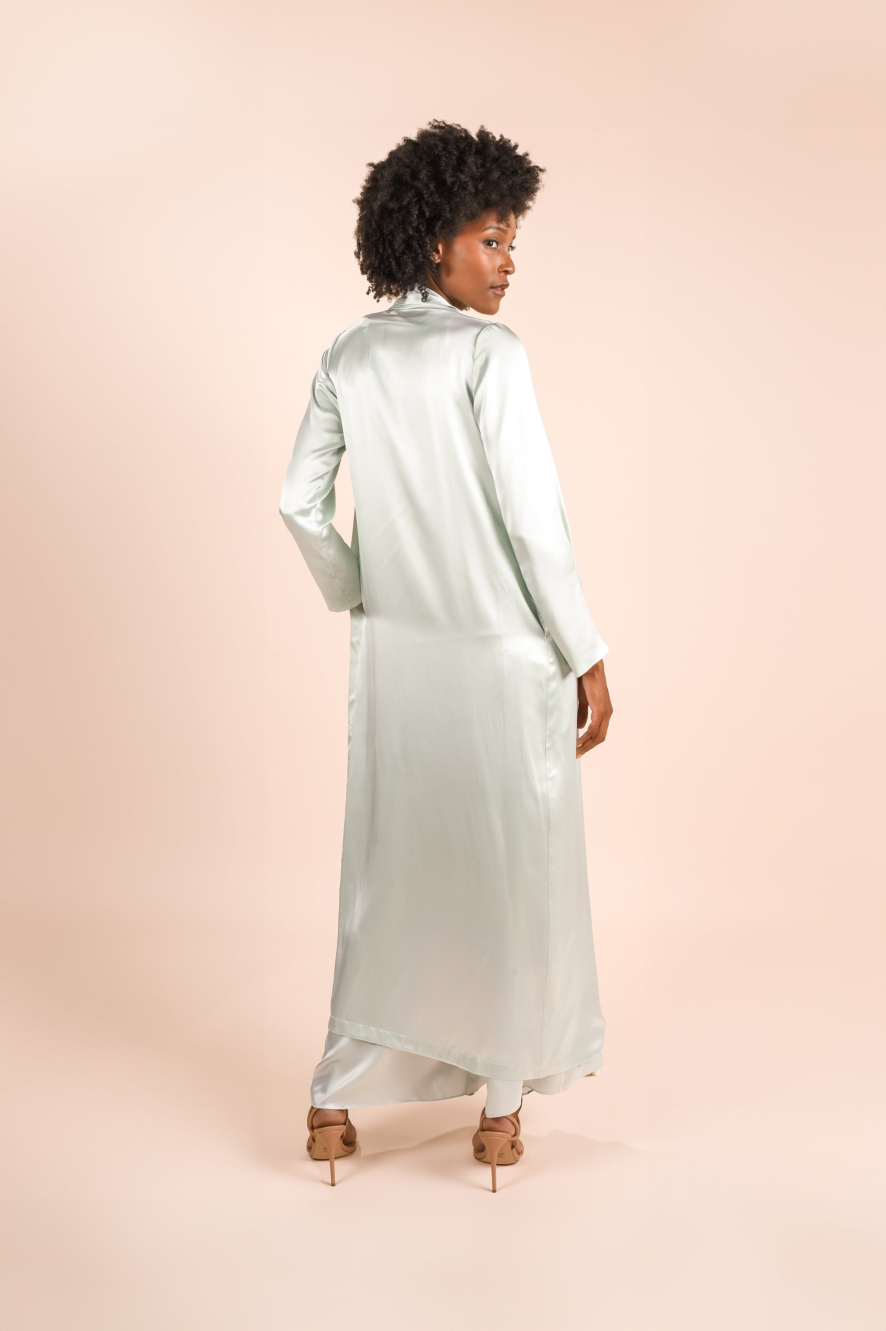 GOLDEN FLOWER ROBE – chiffique